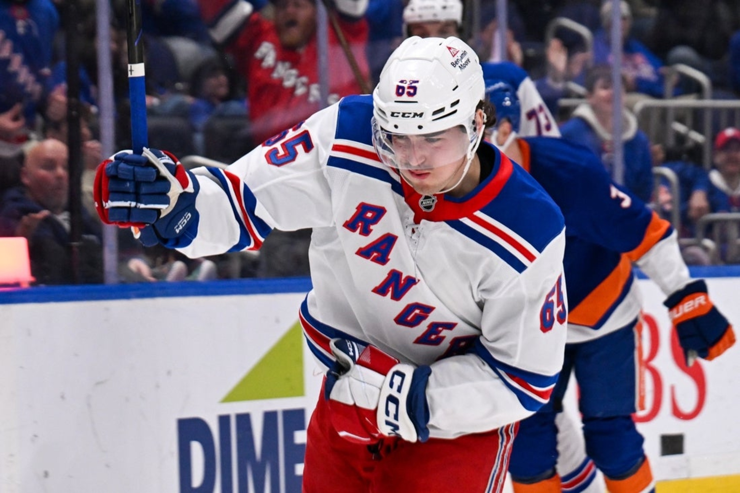 Rangers desperately need win vs. 'Canes to keep playoff hopes alive