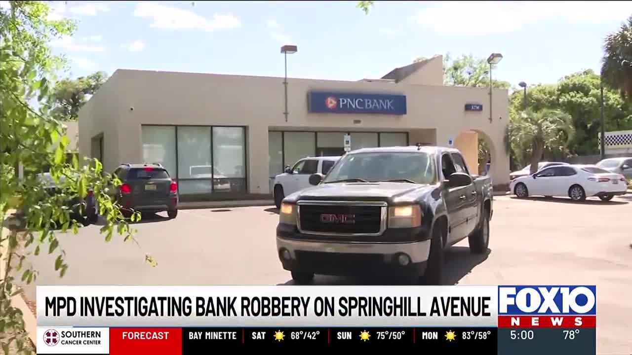 Mobile police investigate bank robbery on Springhill Avenue