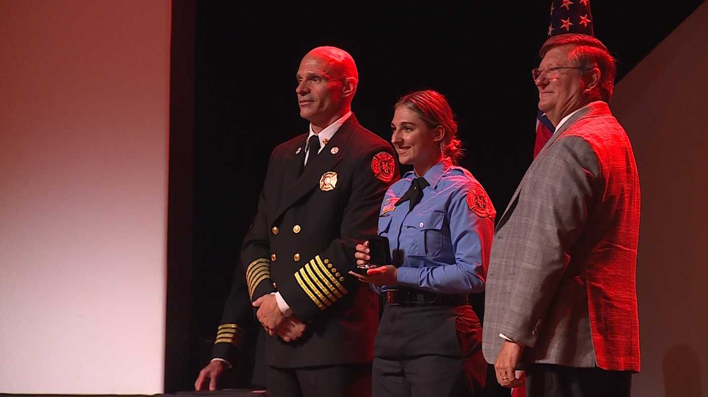Daughter of fallen Martin County firefighter becomes firefighter EMT