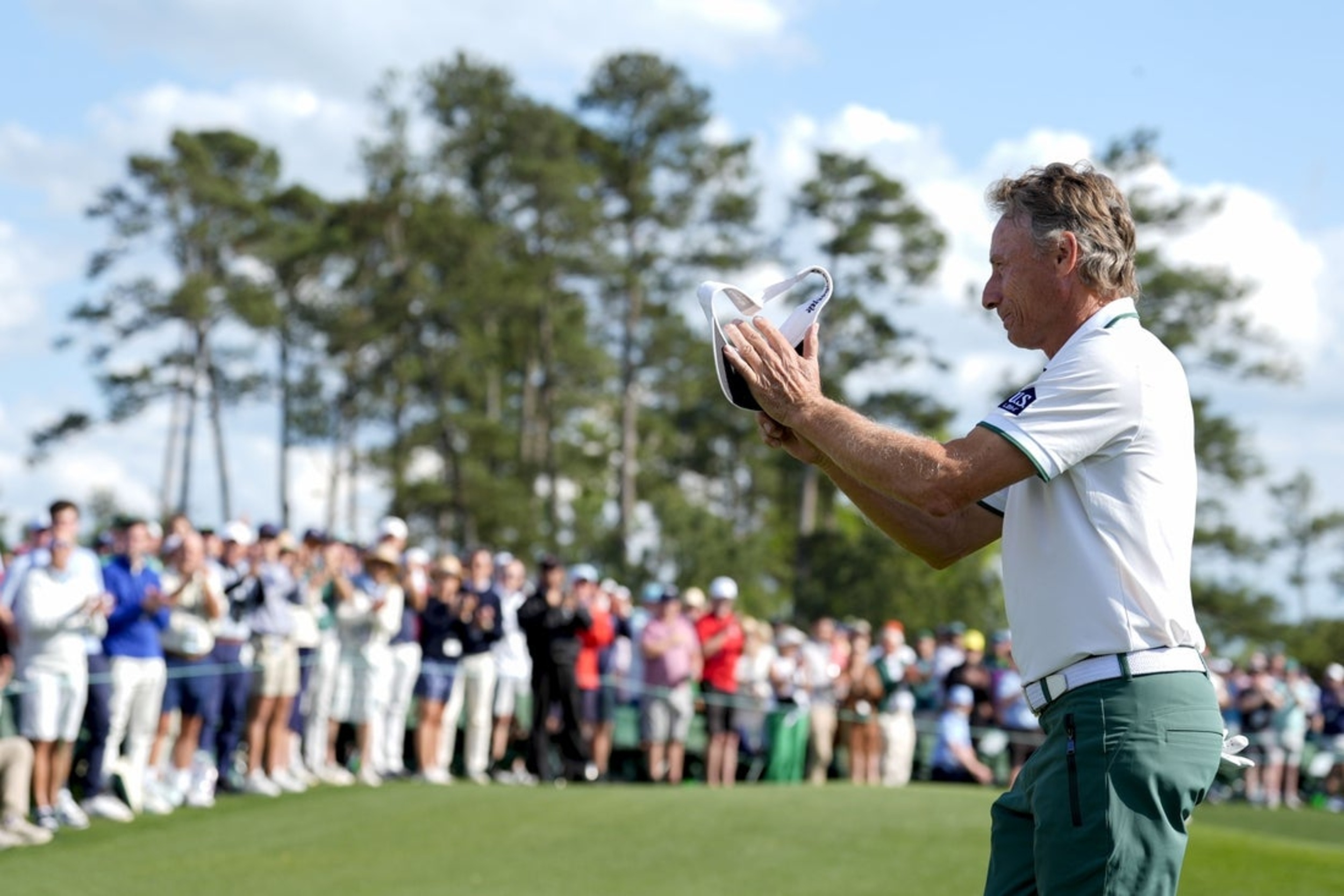 Bernhard Langer's Masters farewell falls agonizingly short of cut