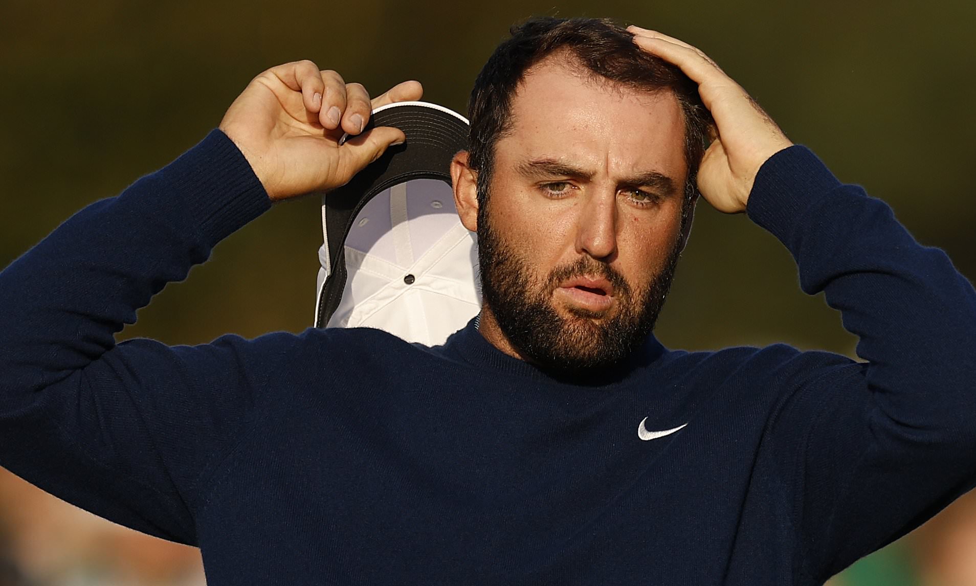 Scottie Scheffler goes viral at the Masters after being captured in very bizarre position on Augusta