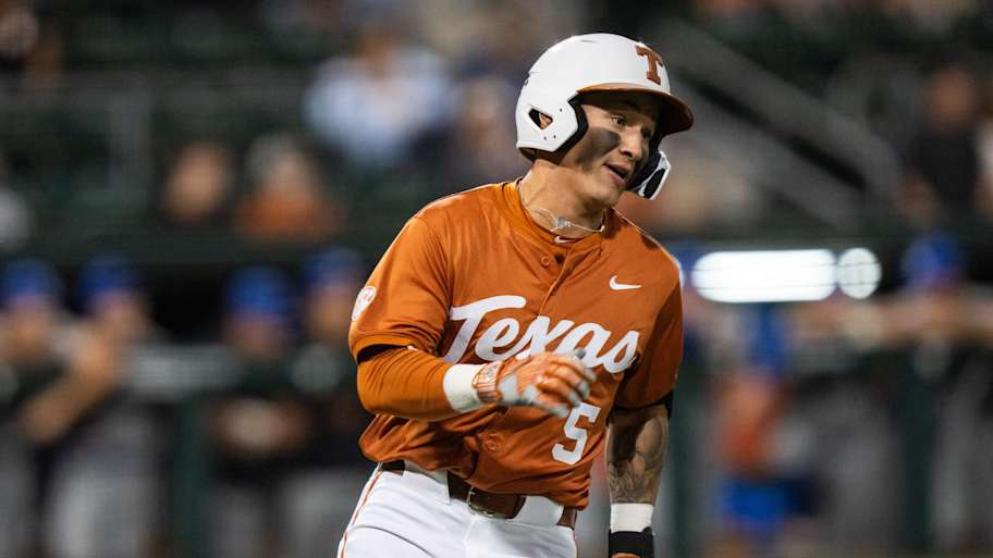 No. 2 Texas Back in SEC Action Against Kentucky: Live Updates
