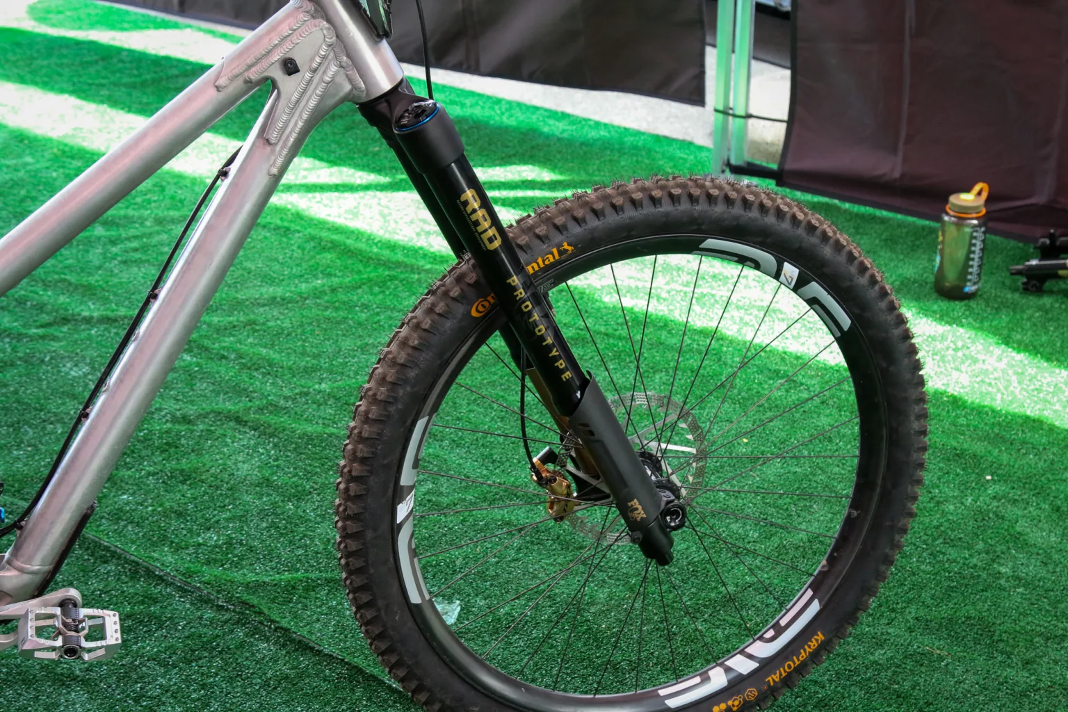 Spotted: RAD Prototype Fox Inverted Suspension Fork
