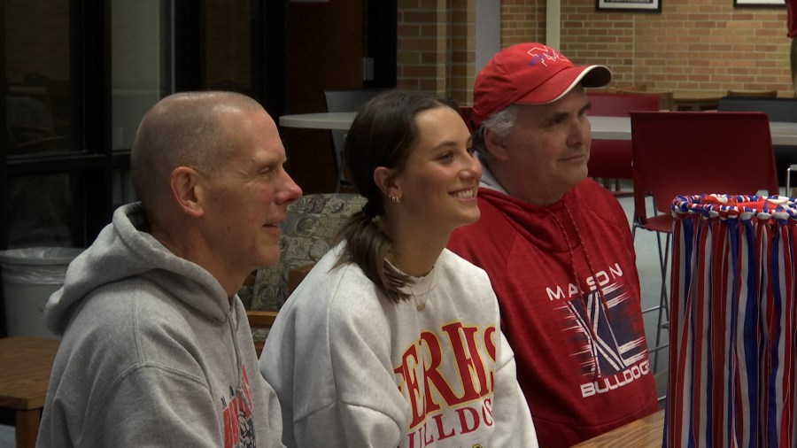 Mason standout Jocelyn Shattuck signs to run at Ferris State