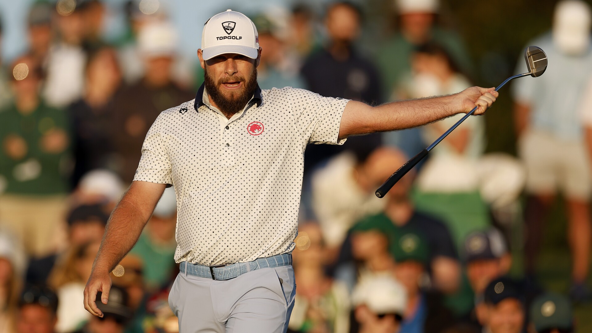 'Stupid': Tyrrell Hatton reacts to missing 2-foot putt, yet still in ...