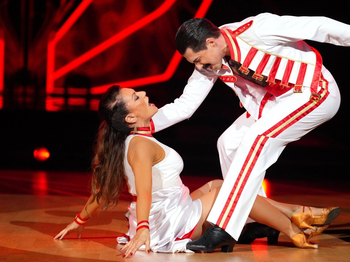 "Let's Dance": Iconic Dances and the First Perfect Score of the Season