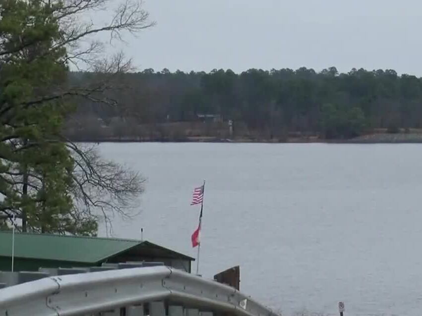 ‘We saved our lakes’: Rep. Jay Dean announces Lake o’ The Pines water ...