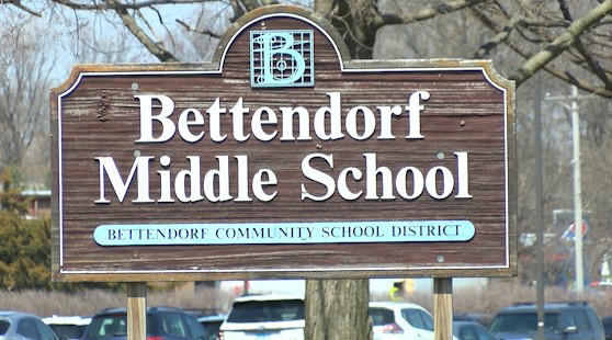 Bettendorf Middle School invites community to watch second Color Run