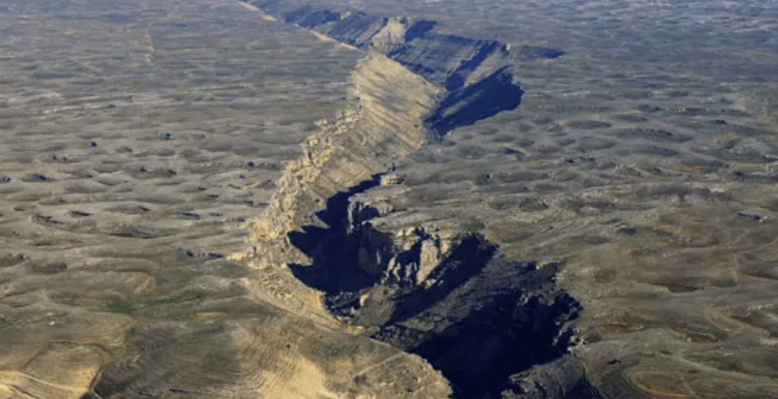 A major geological event is splitting India apart