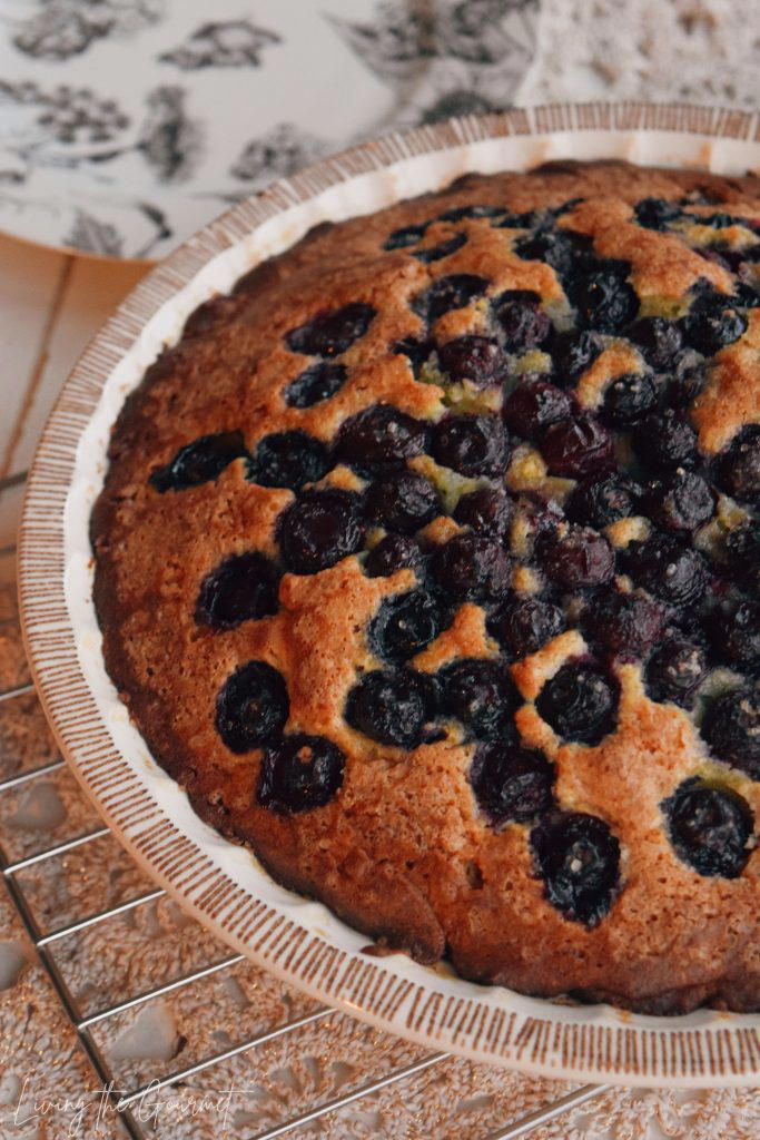 Simple Blueberry Cake