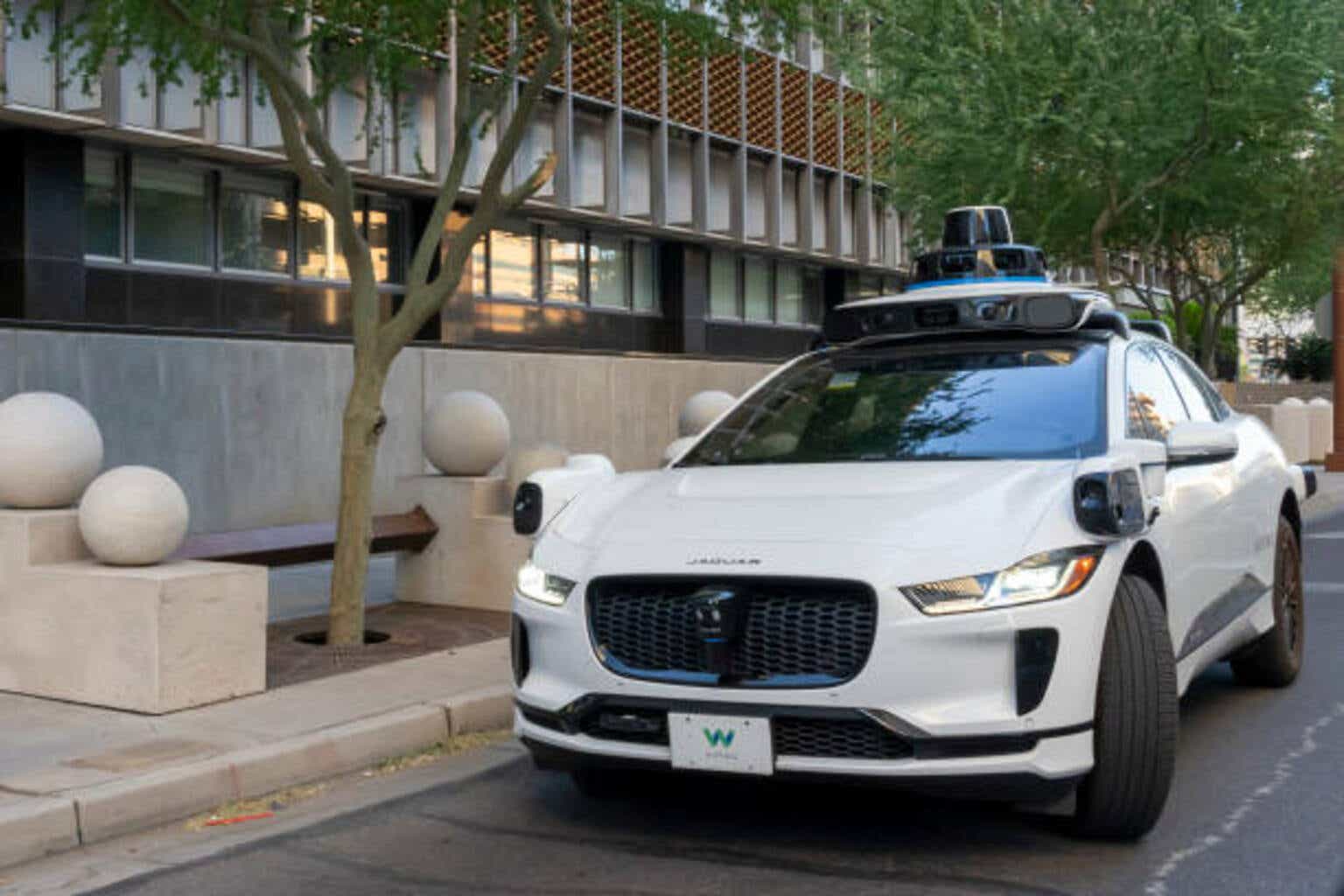 Teens can now book Waymo robotaxi rides in Phoenix