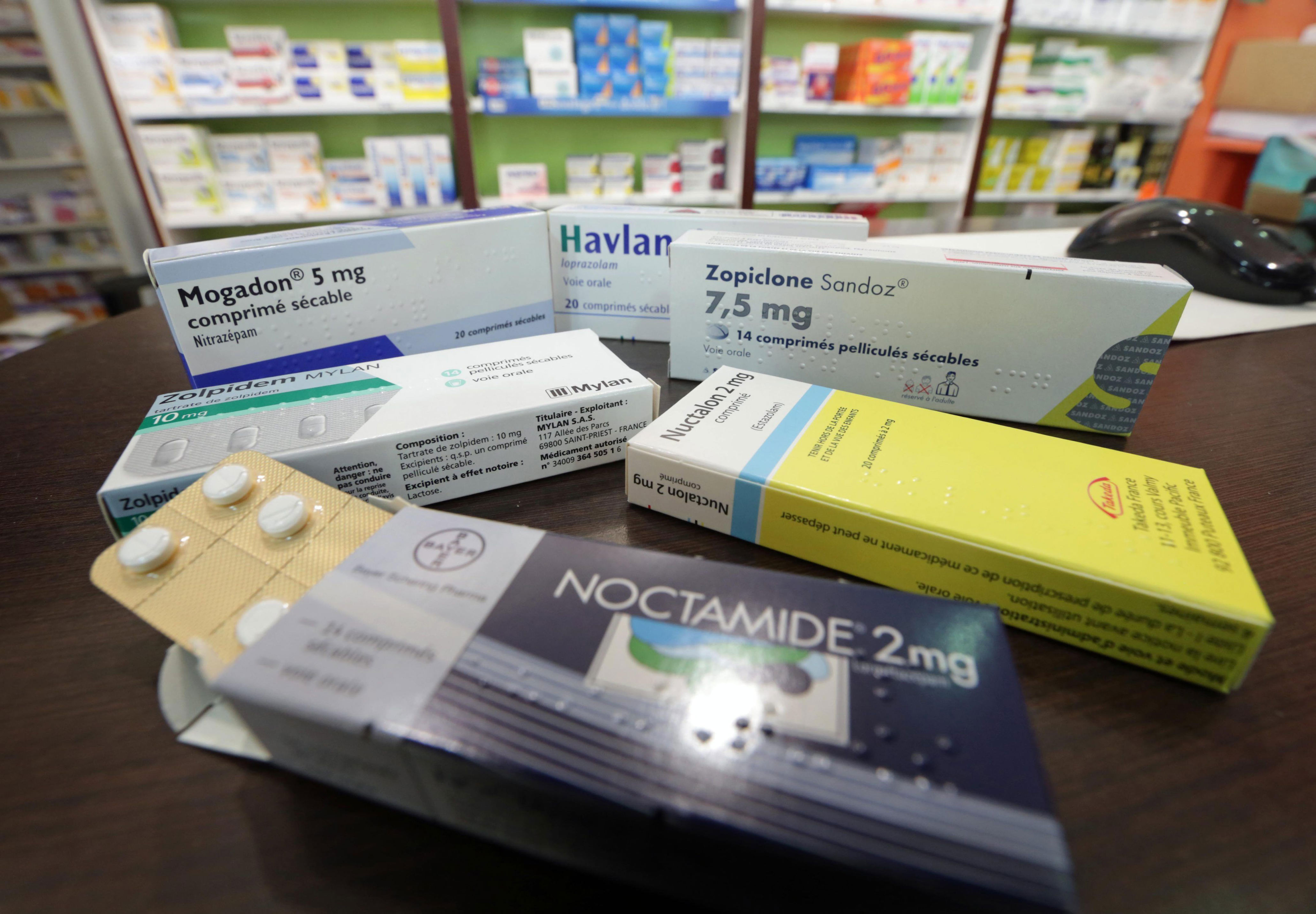 "Les somnifères, c'est comme des bonbons" : mélatonine, thérapies… Les ...