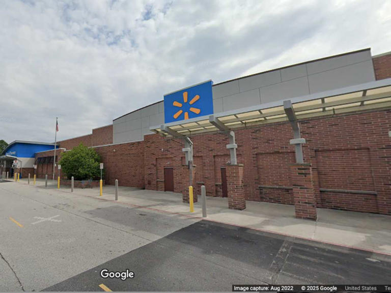 Walmart Employee Kills 2, Including Co-Worker, During Shooting Spree ...