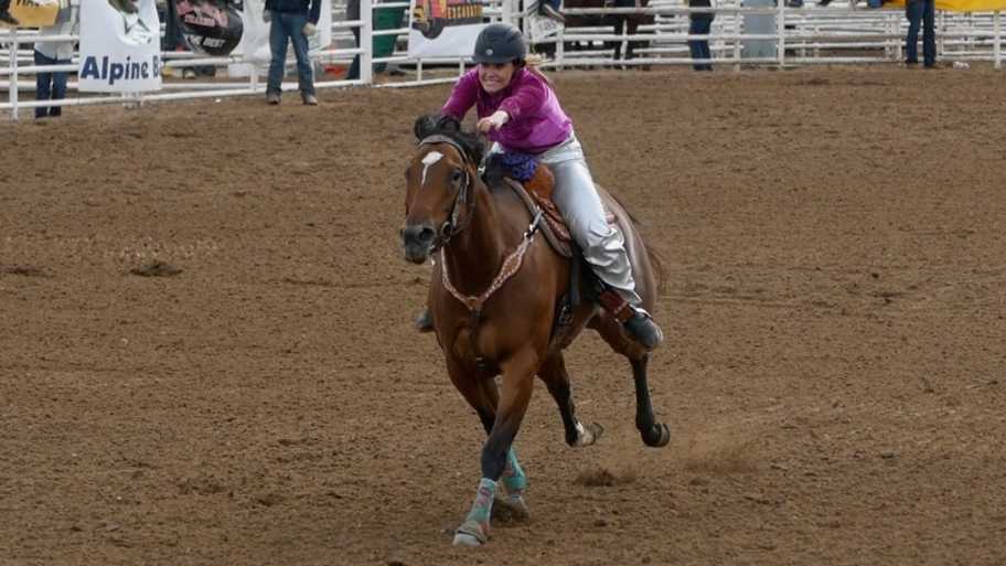 From the Southwest to the Far North: Weekly Professional Rodeo Recap