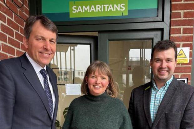 MP pays visit to Samaritans branch with vision that 'fewer people die ...