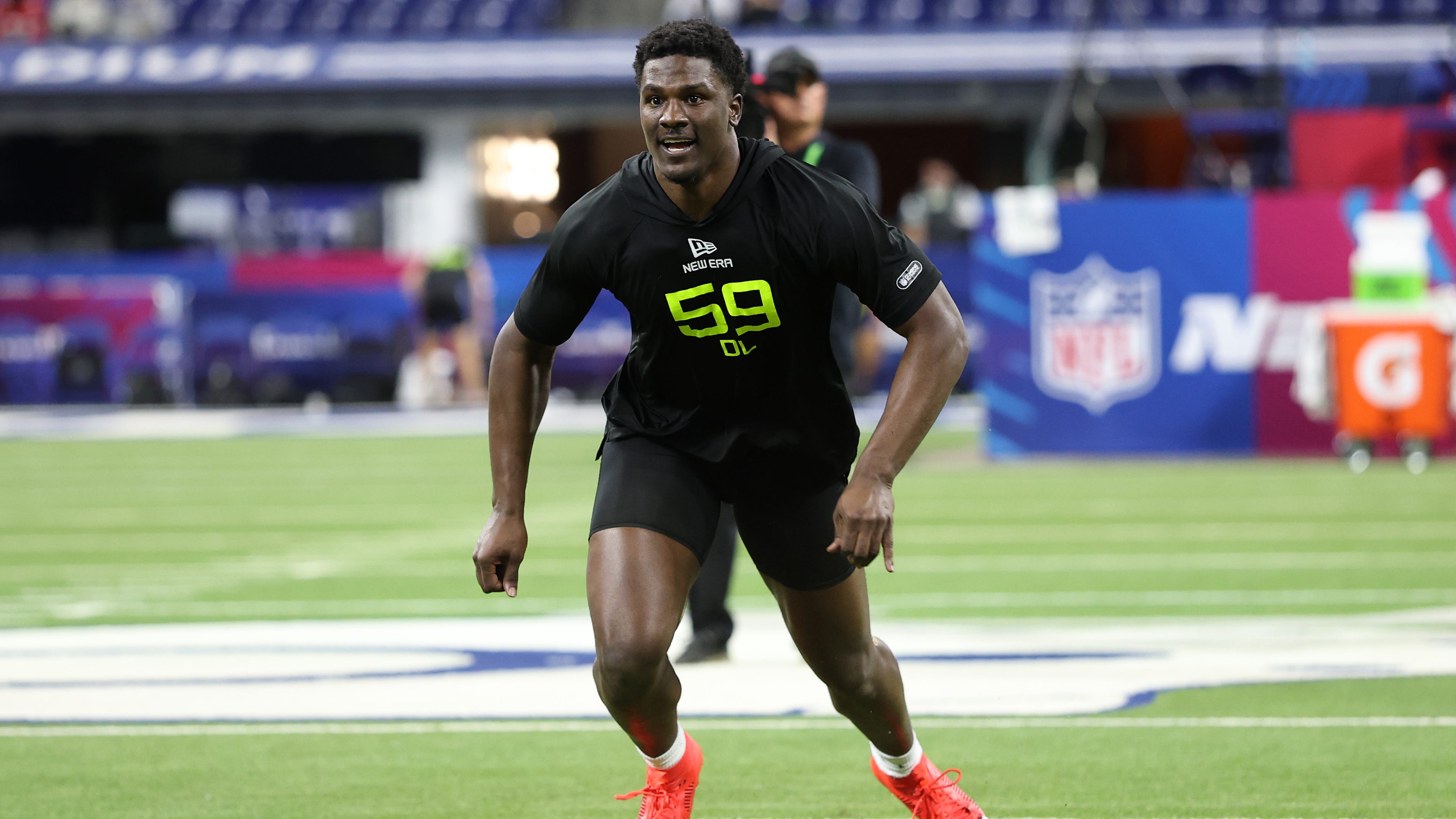 2 players Ike Reese says Eagles should move up in draft for