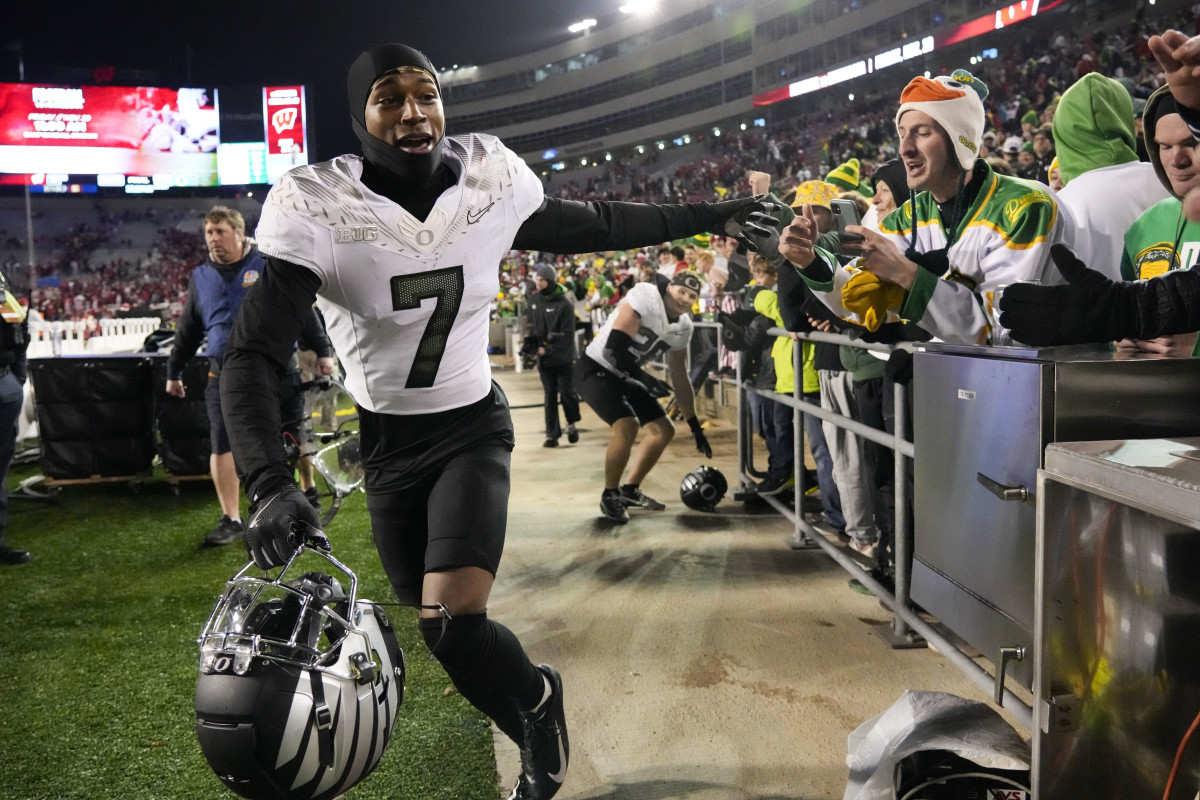 Former Five-Star Represents Oregon Among Top Players at Wide Receiver ...