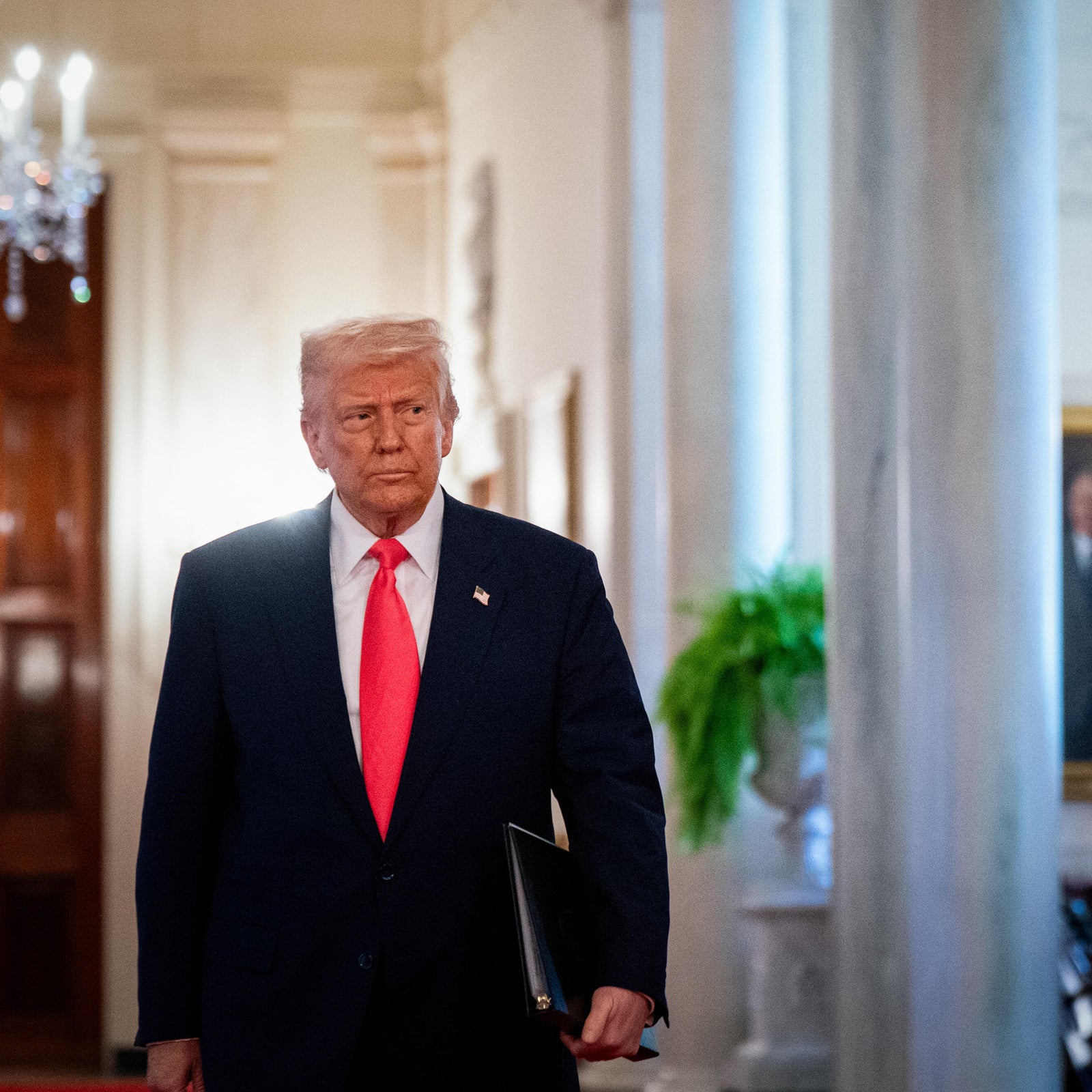 Trump visits Walter Reed for annual physical exam