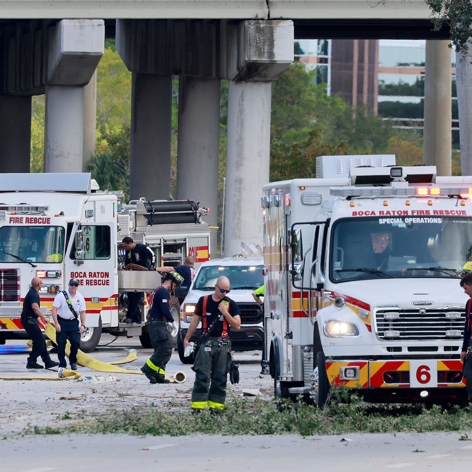 Boca Raton small plane crash kills 3 and injures 1, authorities say