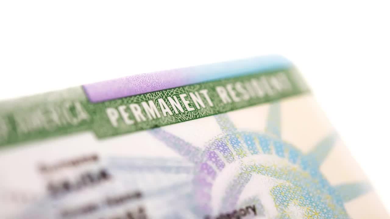 US Immigrant Registration Mandate: A New Era in Enforcement
