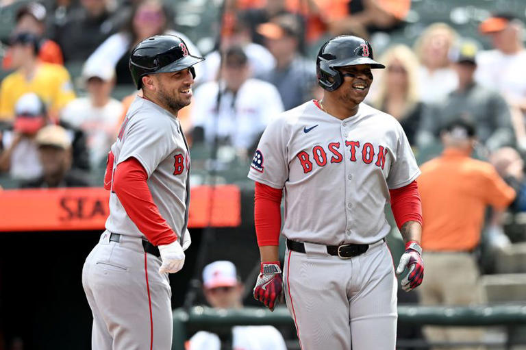 La relación entre Rafael Devers y Alex Bregman tras la decisión de los Red Sox