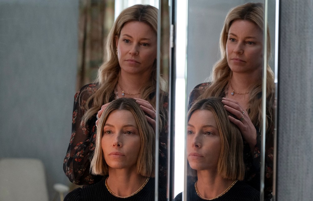 Here's Your First Look At Jessica Biel & Elizabeth Banks In Prime ...