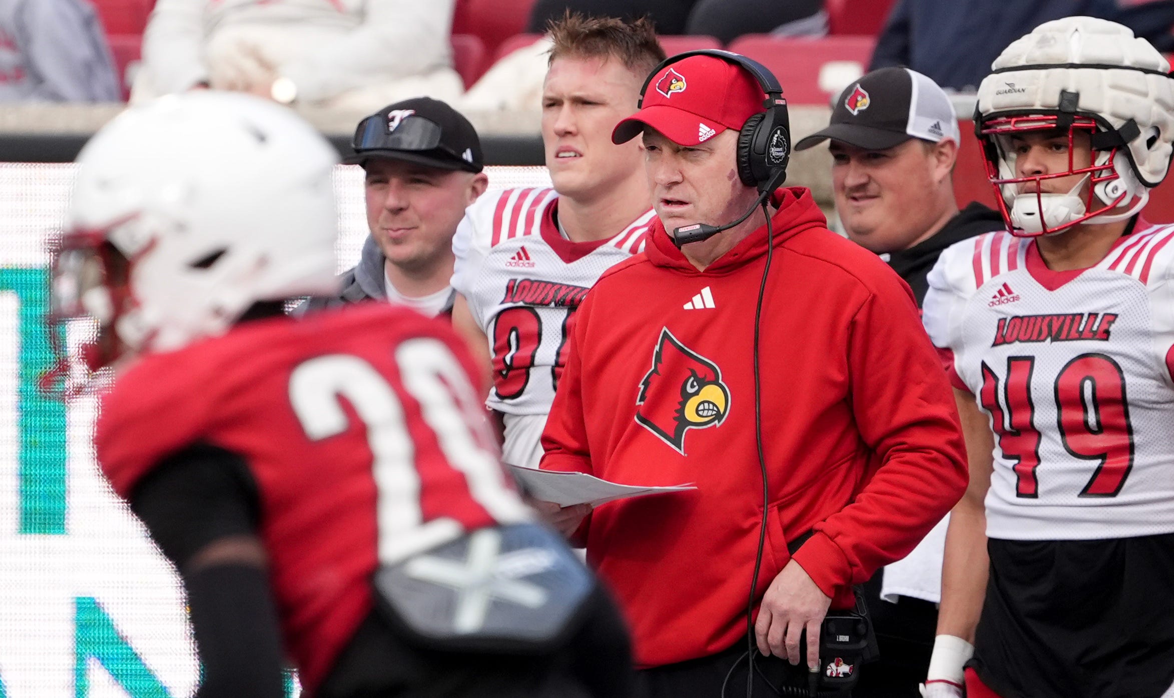 Louisville football transfer portal class reaches 31 as Jeff Brohm ...