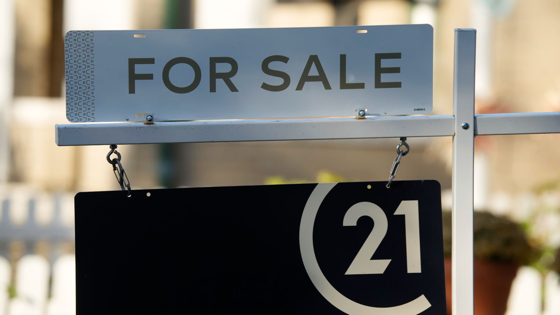 Snowbird sell-off: New travel requirements, Trump's rhetoric pushing ...