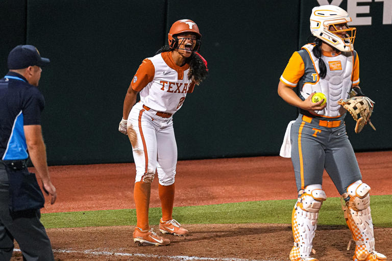 Texas vs Tennessee softball score: Replay, highlights as Teagan Kavan ...
