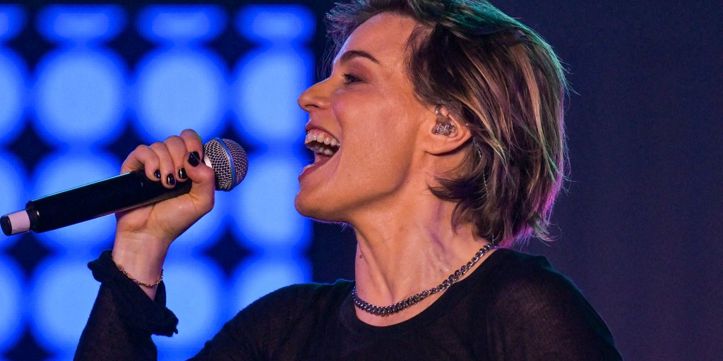 30 ans après son tube “Freed from desire”, Gala révèle vivre “comme une ...