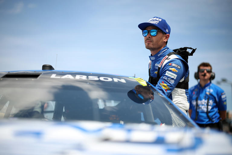 Kyle Larson Vows Victory Run for Departed Team Member - 'He Would Want ...