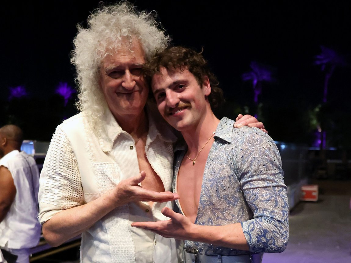 Benson Boone Performs "Bohemian Rhapsody" with Queen Legend Brian May