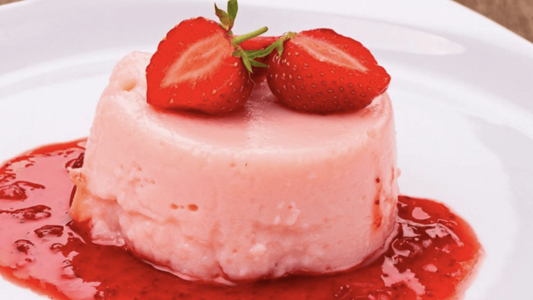 Postre de Fresas: Un manjar saludable que parece pecado