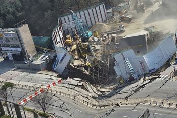 Search for 1 missing in subway construction site collapse enters 2nd day