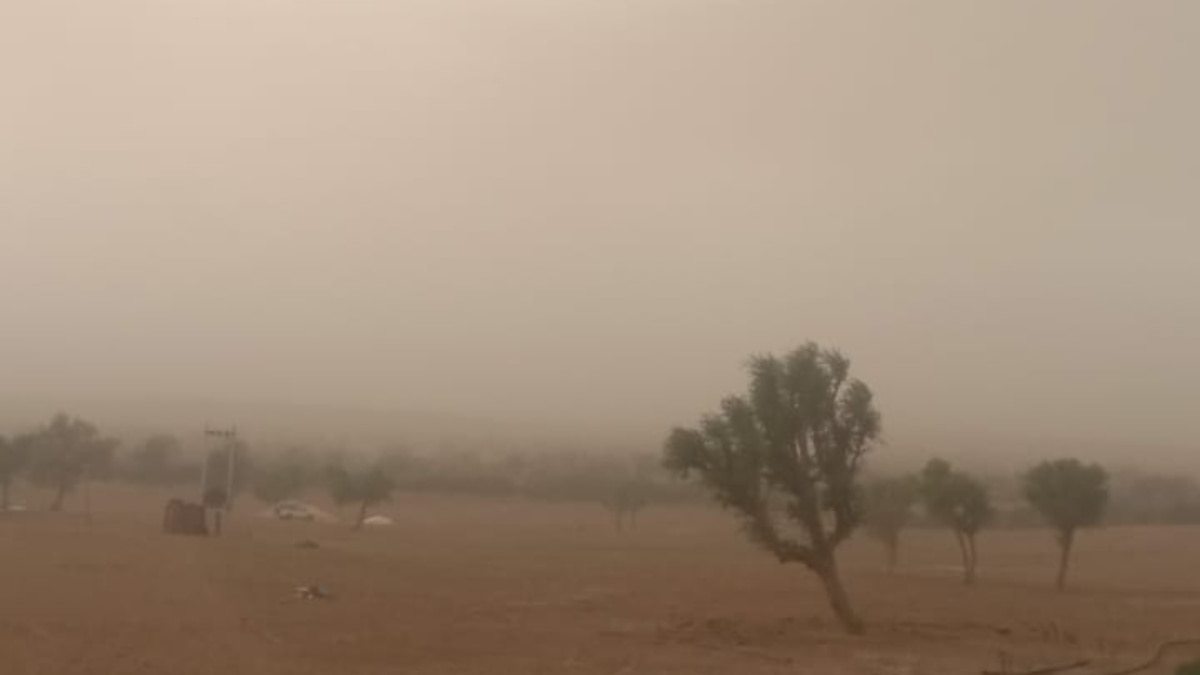 Dust Storm Sparks Chaos At 'Katha' Event Held Without Permission In ...