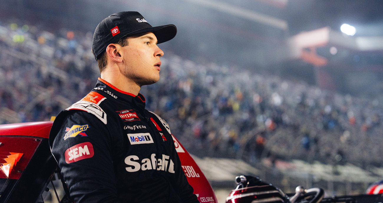 Corey Heim holds for third place at Bristol after losing lead late