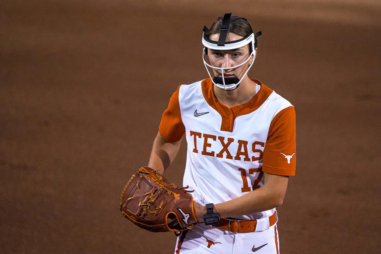 Texas vs Tennessee softball score: Replay, highlights as Teagan Kavan ...
