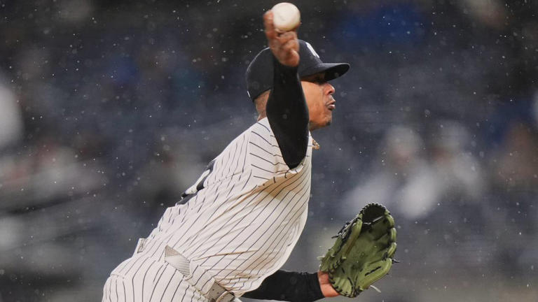 Stroman goes for tests on knee after getting chased in five-run first ...