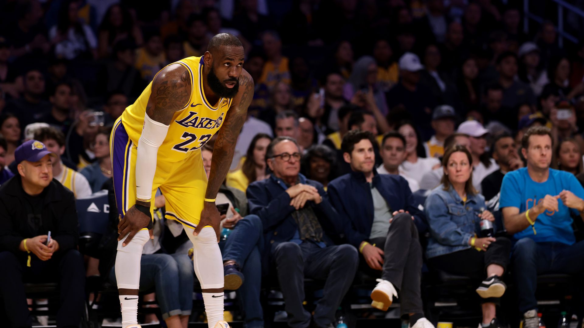 LeBron James ‘fine’ after injury scare vs. Rockets