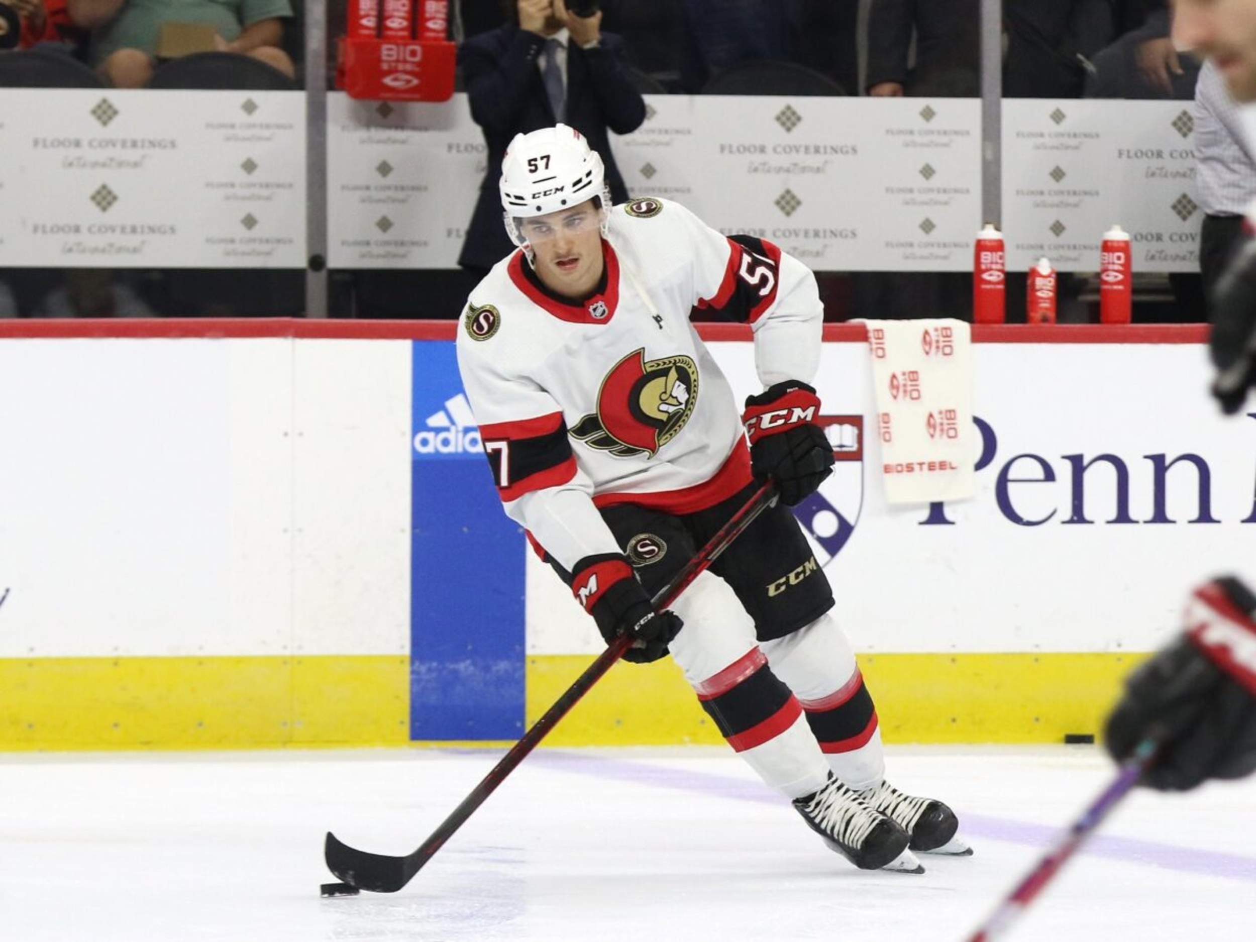 Shane Pinto’s 2-Goal Night Helps Senators Defeat Canadiens 5-2