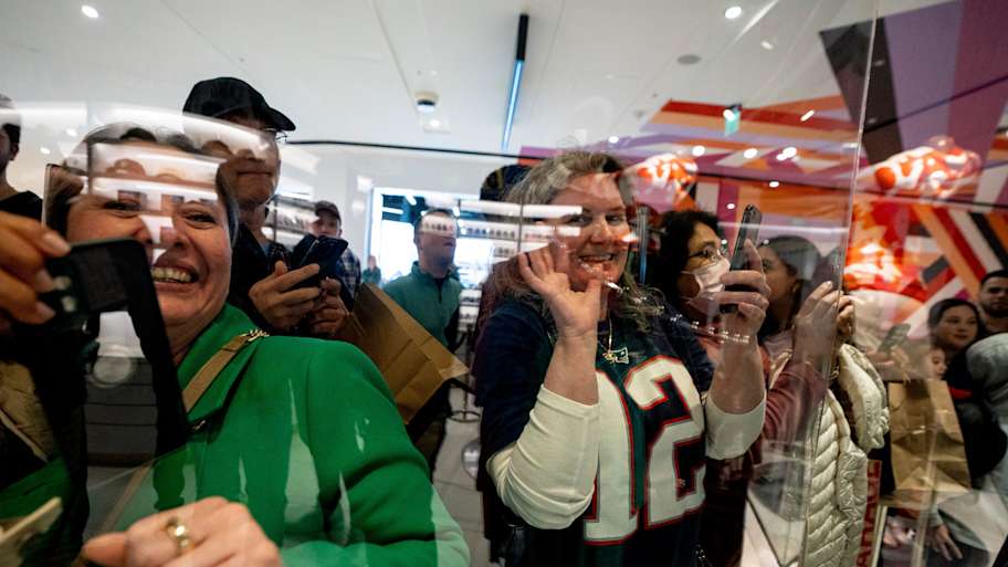 Caleb Williams makes Facetime promise to the GOAT about 2025 season