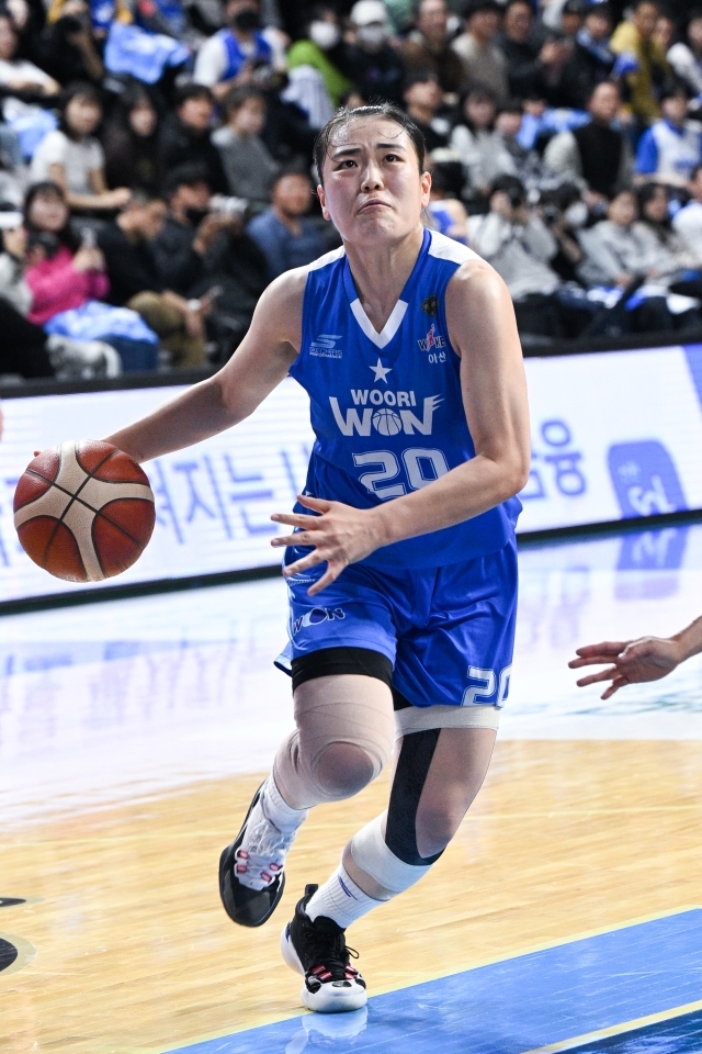 WKBL FA 시장 끝! 이명관·강계리 잔류…구슬·김나연 은퇴