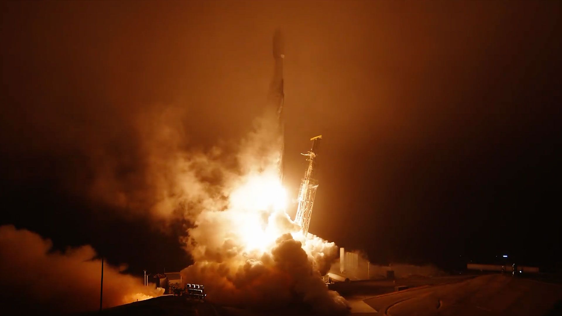 SpaceX launches 9th batch of 'proliferated architecture' spy satellites ...