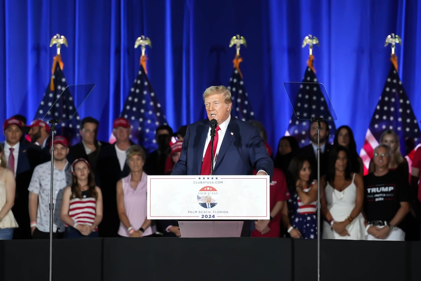 Trump’s Mental Decline — Suffers ‘Biden Moment’ at Podium