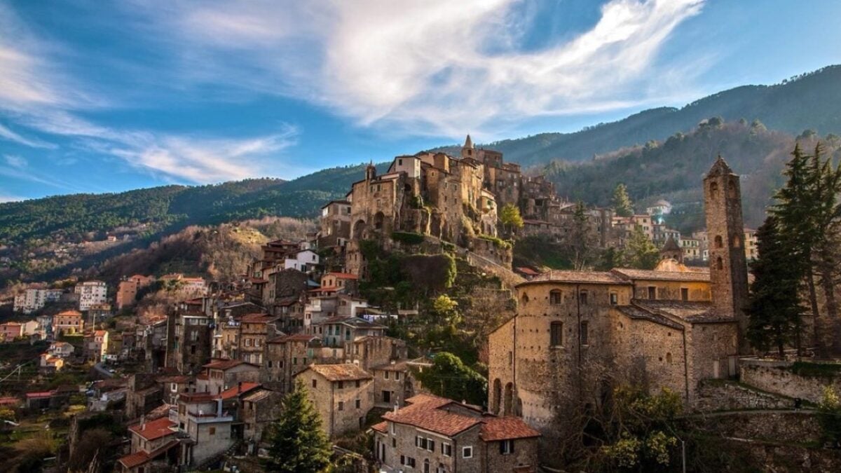 Questo Borgo nel cuore della Liguria è una gemma tutta da scoprire