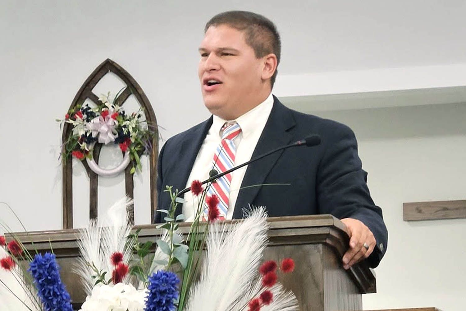 U.S. Pastor Rescued in 'High-Intensity' Shoot-Out After Alleged Armed ...