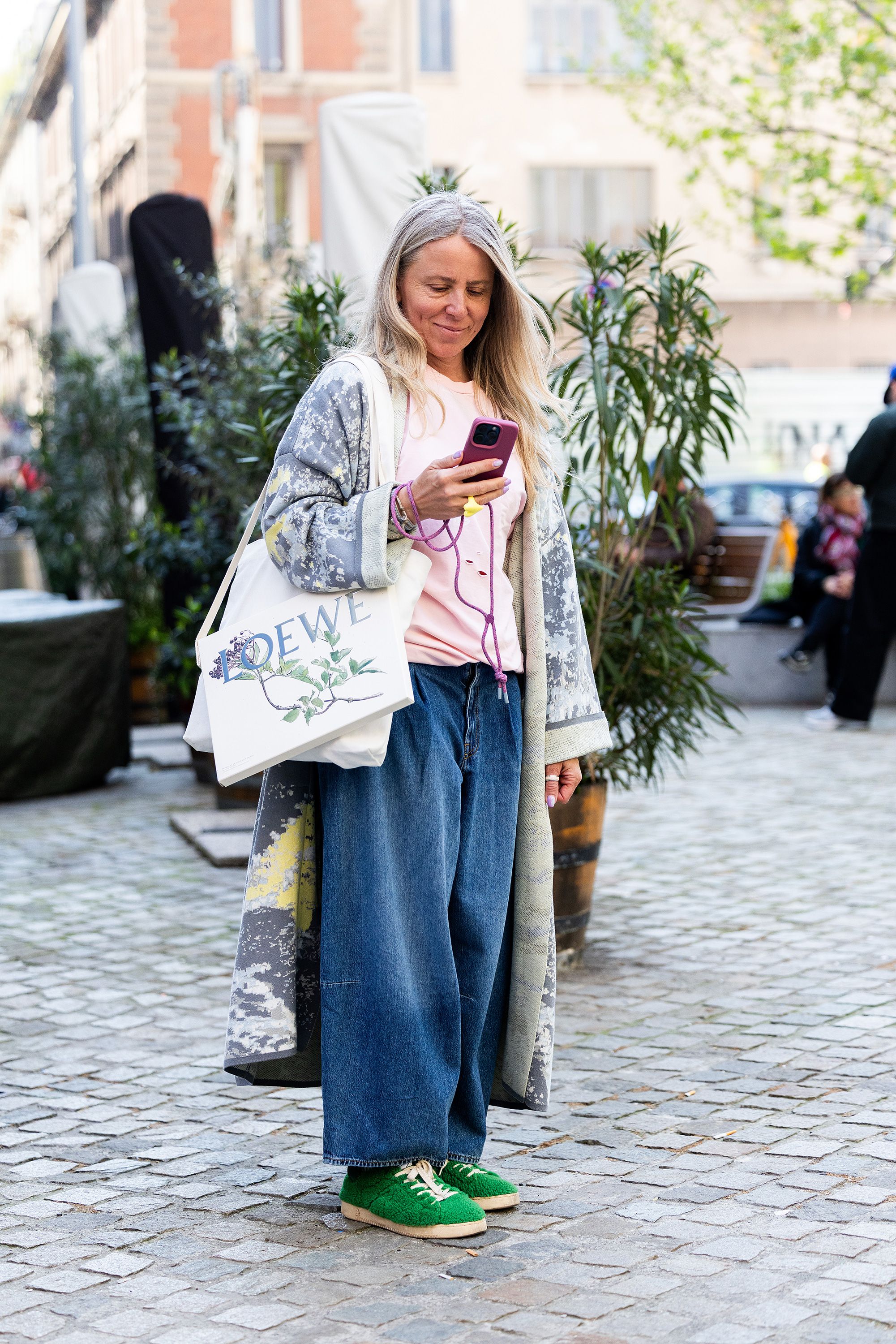Los tenis blancos van de salida, lo de hoy son los tenis verdes para ...