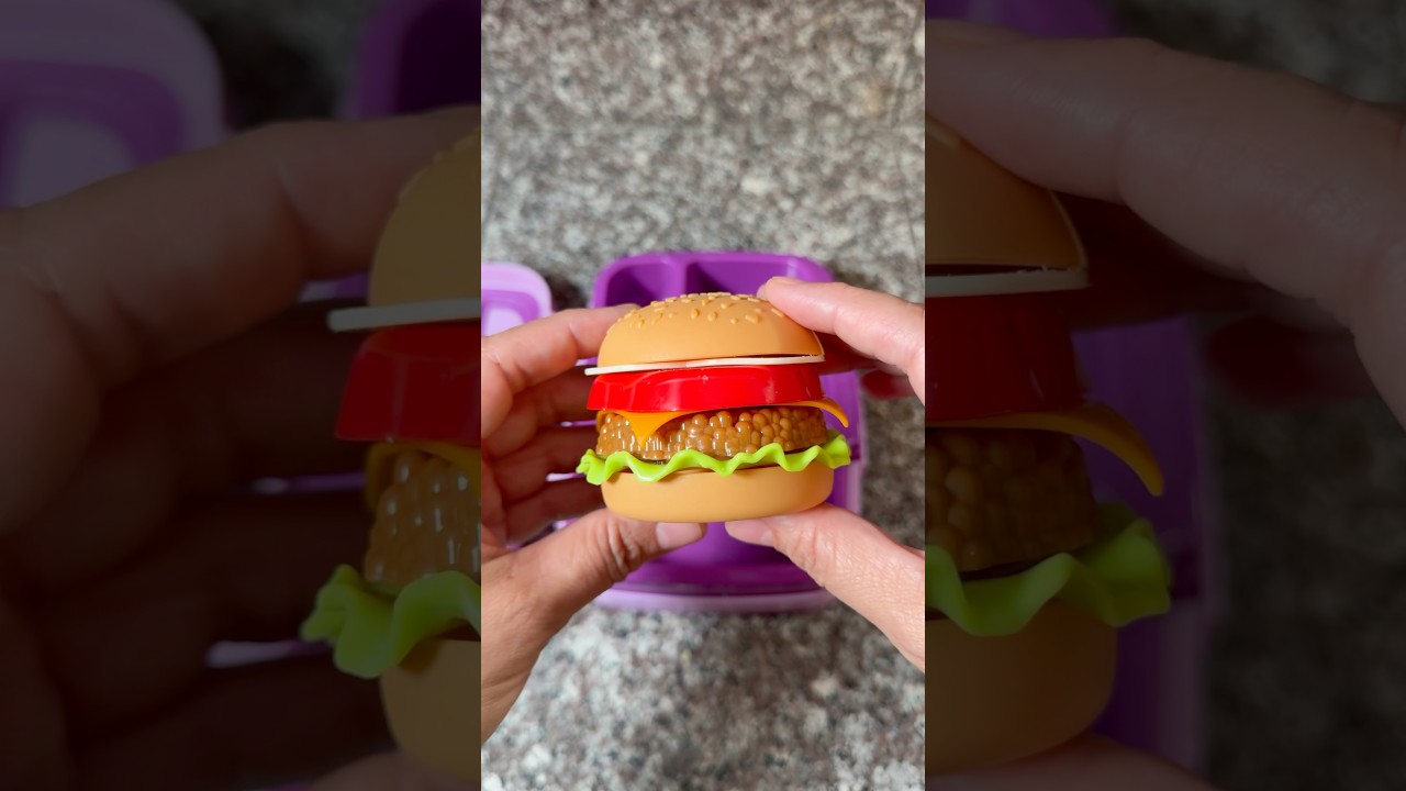 See how I pack a candy cheeseburger in my kid’s school lunch
