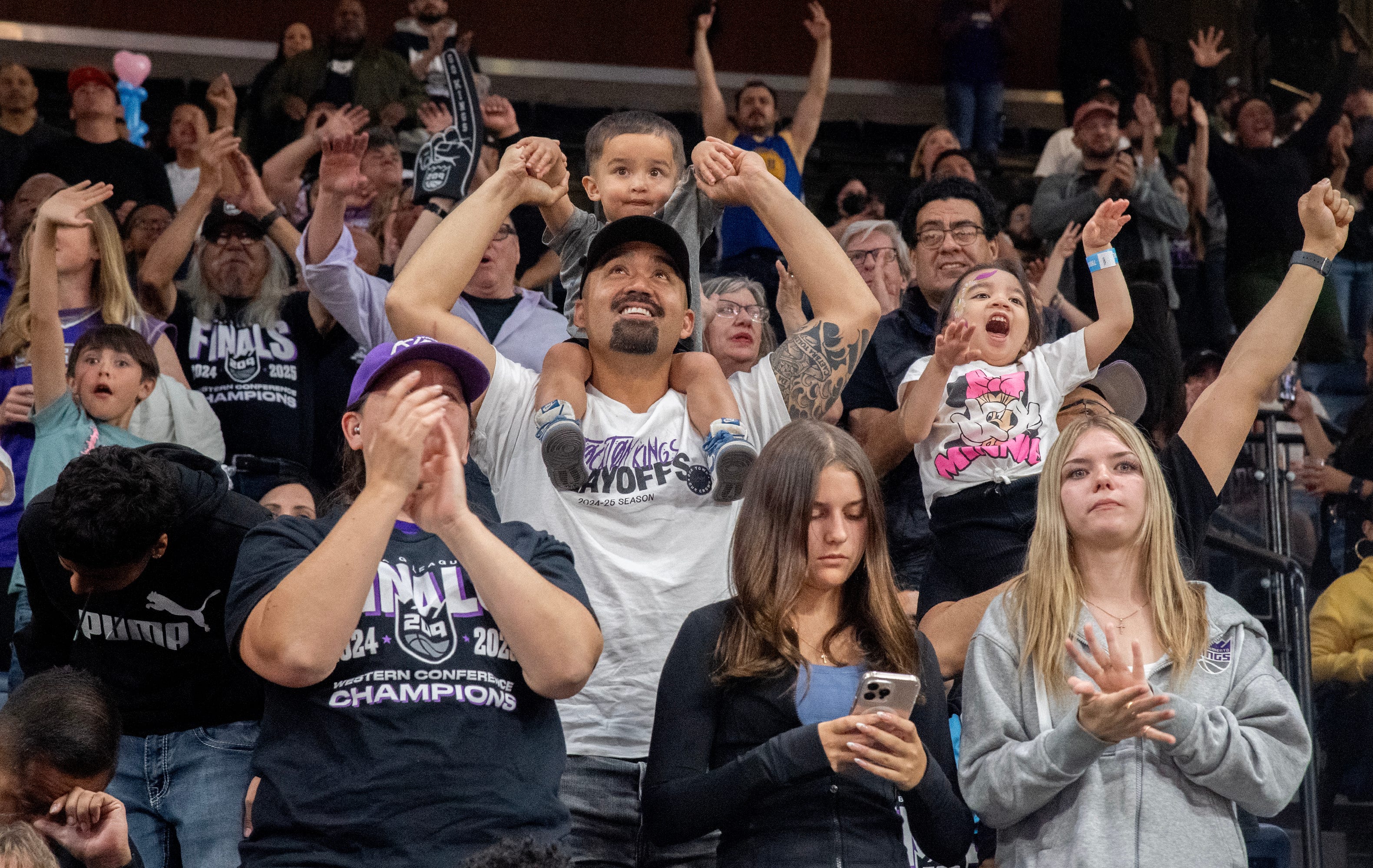 'Proud Stocktonians' pack downtown arena as Stockton Kings win Game 2 ...