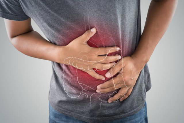 ¿Cómo saber si tengo problemas en el colon? Los síntomas clave